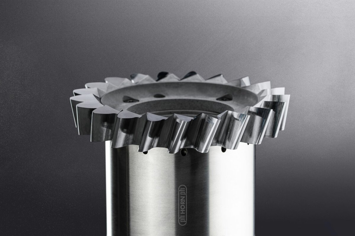 Gear skiving of larger modules